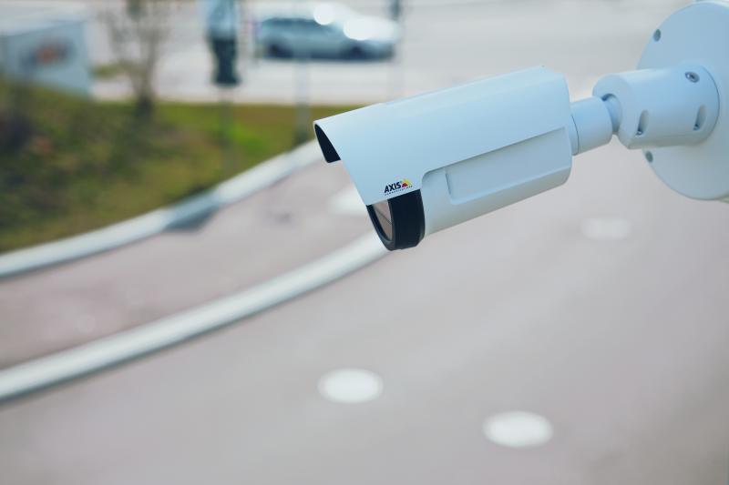 Things to consider for license plate capture | Axis Communications