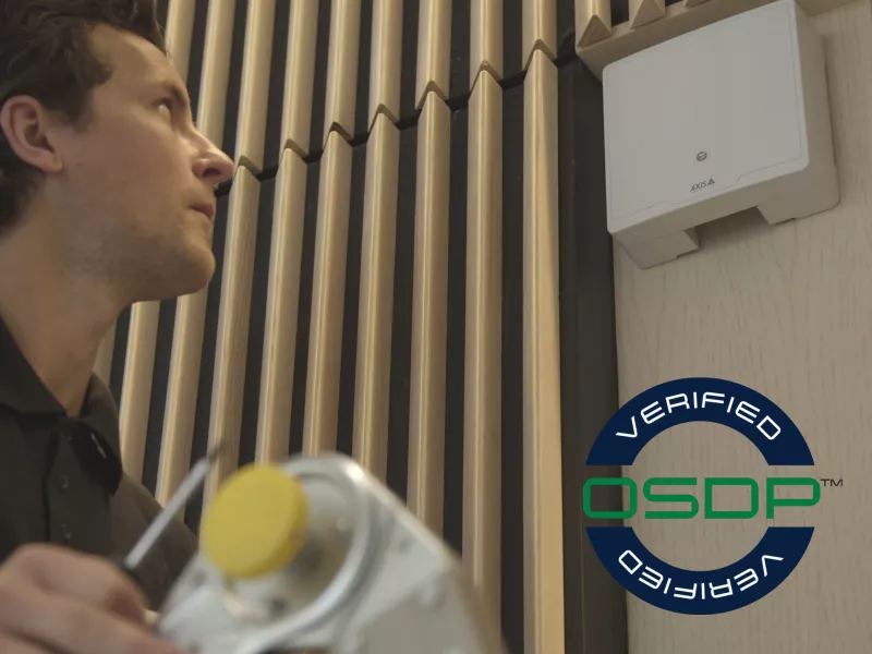 AXIS A1610 Network Door Controller | Axis Communications